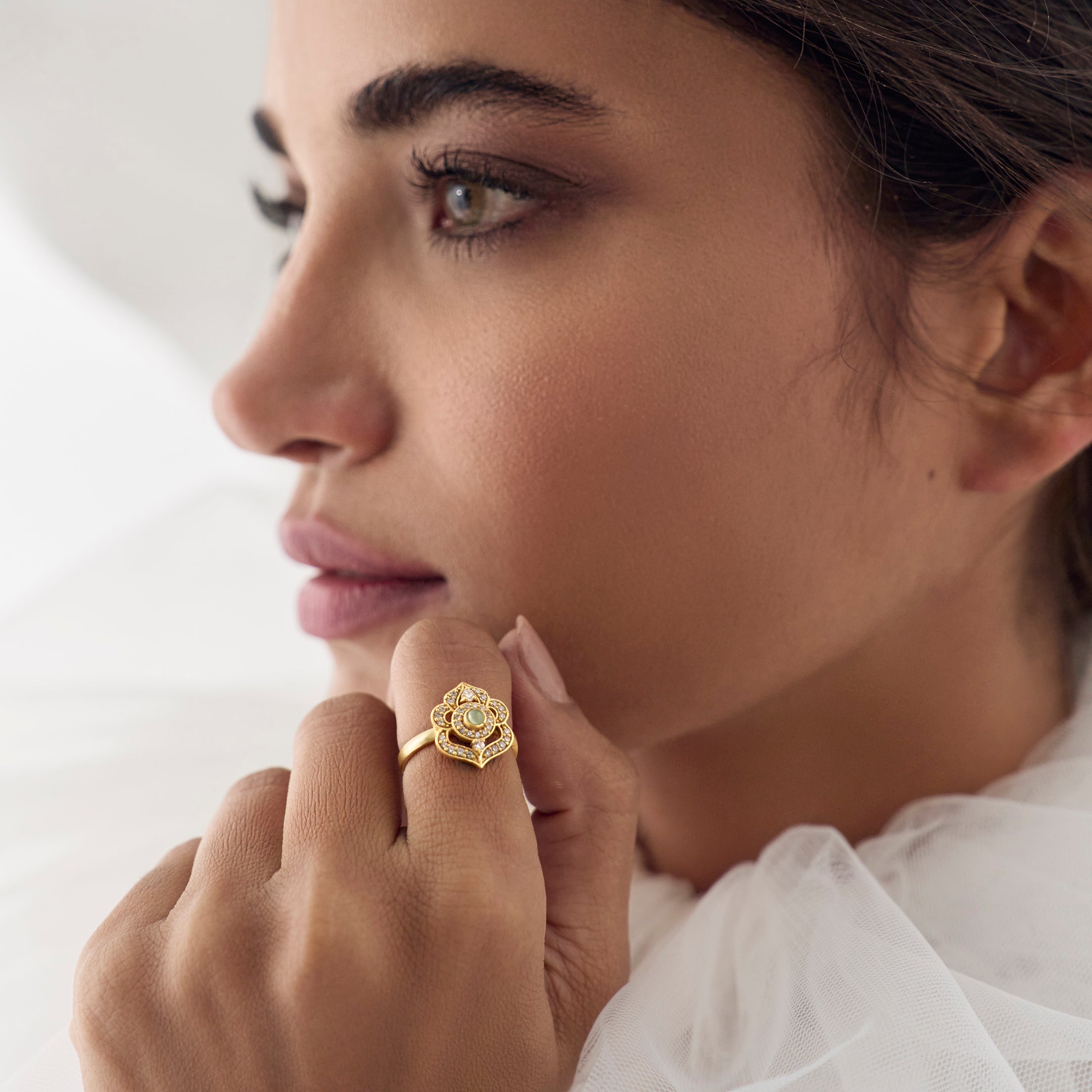 Mehr Dainty Ring – Elegant Design by Aulerth