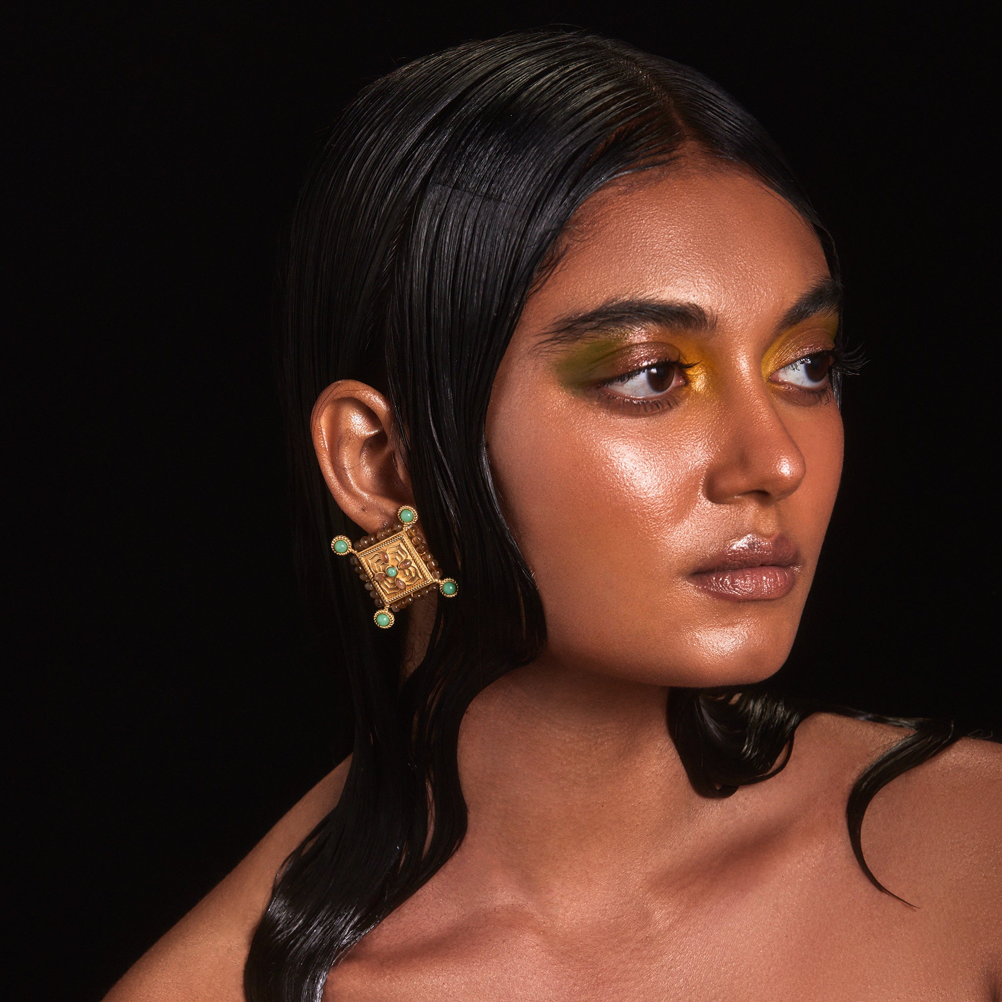Azra Studs by JJV by JJ Valaya – Aulerth